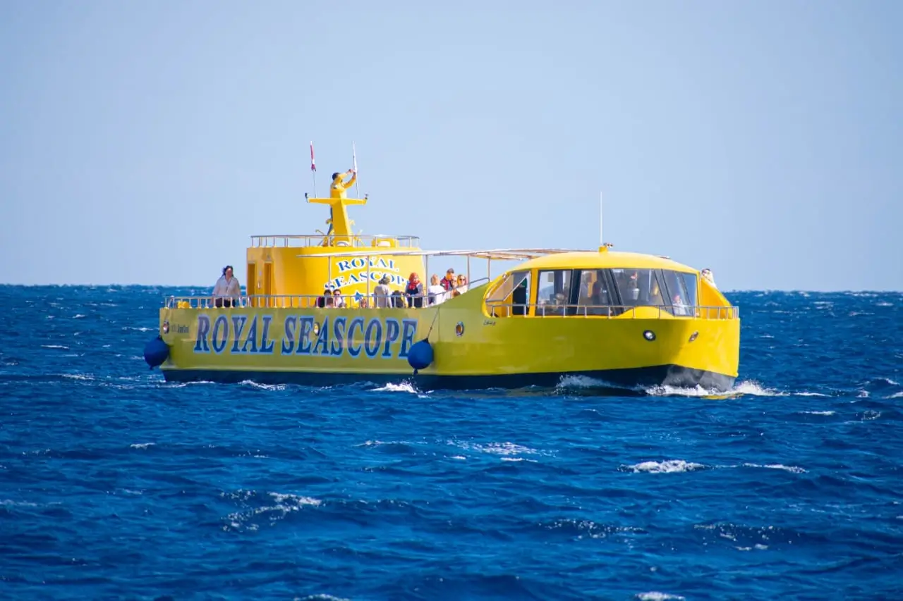 SeaScope Submarine Tour Sharm El Sheikh - mega voyage